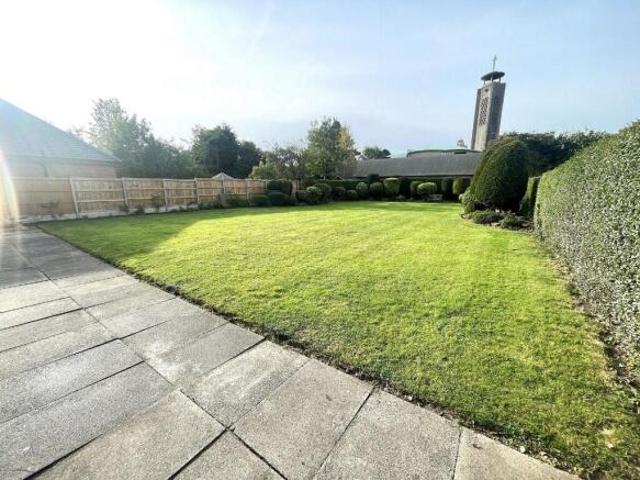 3 bedroom bungalow for rent in Webb Lane, Birmingham, B28