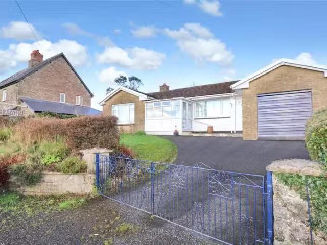 3 bedroom bungalow for rent in West Buckland, Barnstaple, Devo.
