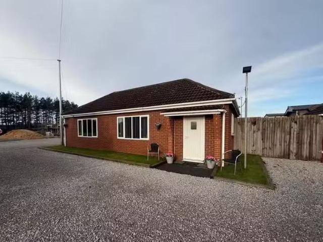 3 bedroom bungalow for rent in Thorne Road, Austerfield, DONCA.