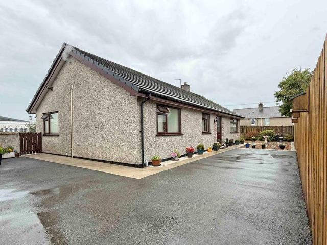3 bedroom bungalow for sale