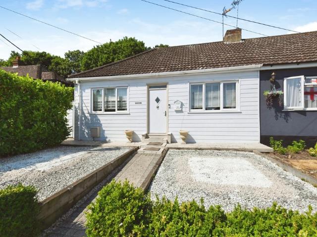 3 bedroom bungalow for sale