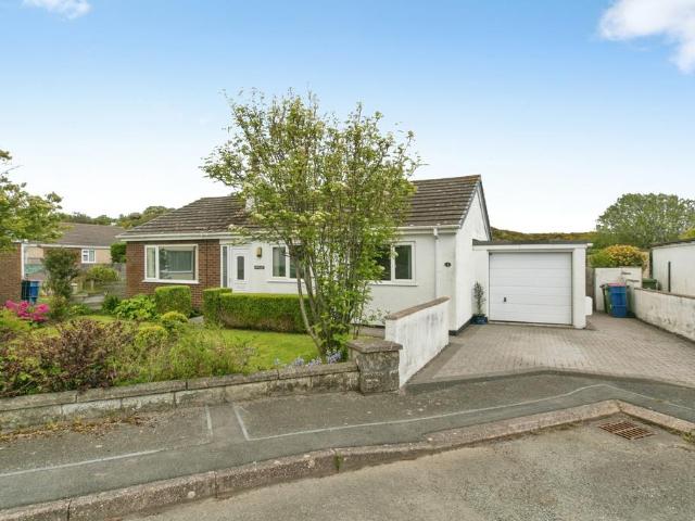 3 bedroom bungalow for sale