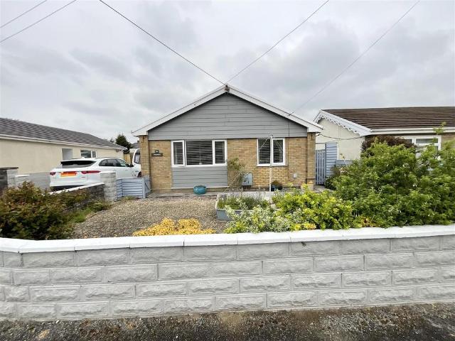 3 bedroom bungalow for sale