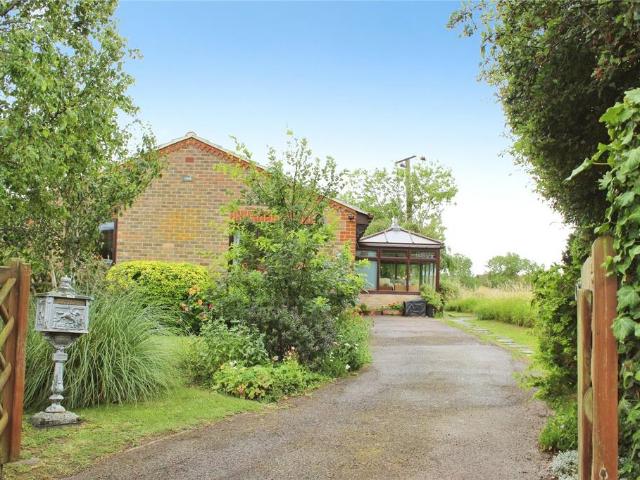 3 bedroom bungalow for sale