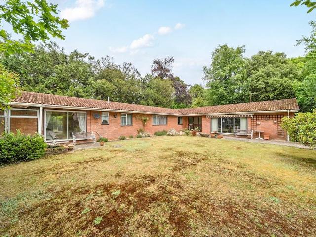 3 bedroom bungalow for sale