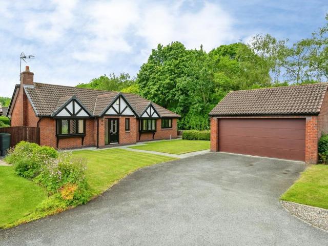 3 bedroom bungalow for sale