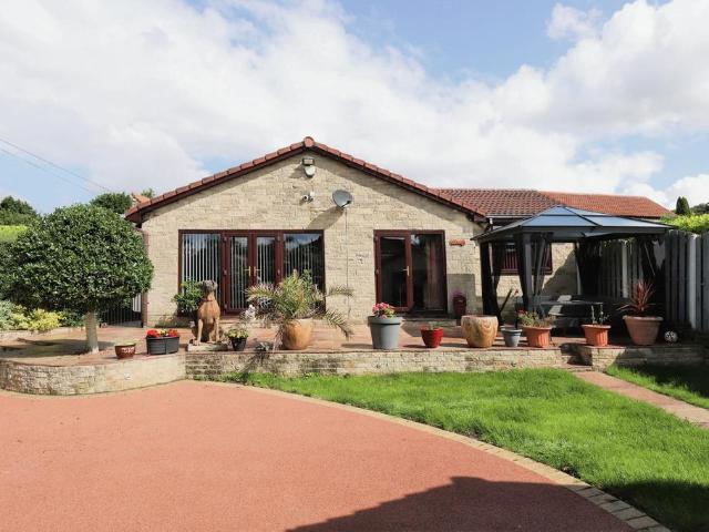 3 bedroom bungalow for sale