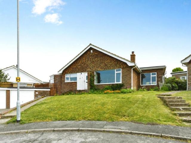 3 bedroom bungalow for sale
