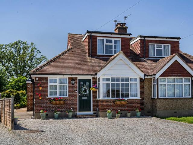 3 bedroom bungalow for sale