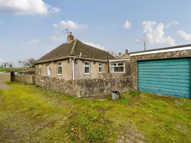 3 bedroom bungalow for sale