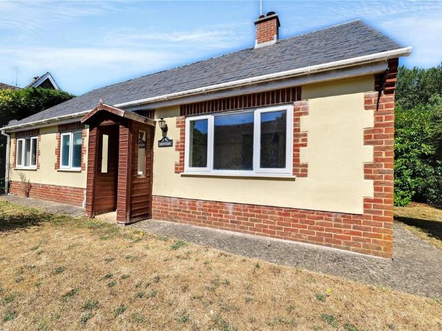3 bedroom bungalow for sale