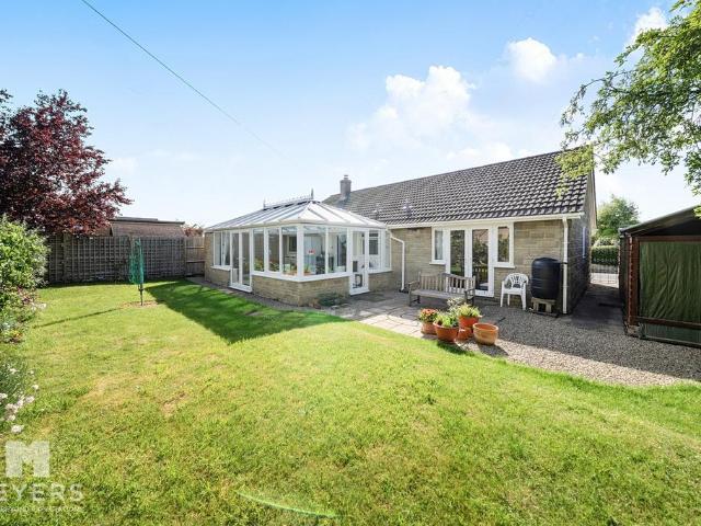 3 bedroom bungalow for sale