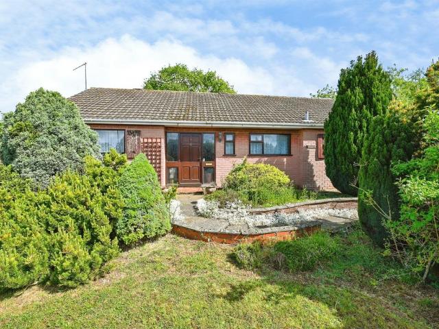 3 bedroom bungalow for sale