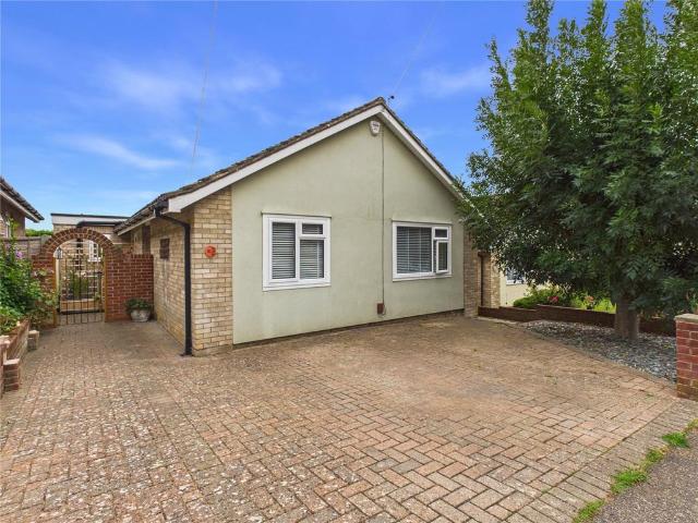 3 bedroom bungalow for sale