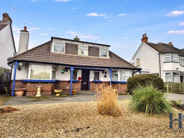 3 bedroom bungalow for sale