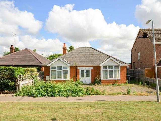 3 bedroom bungalow for sale