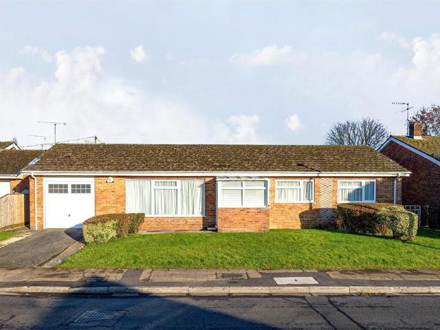 3 bedroom bungalow for sale