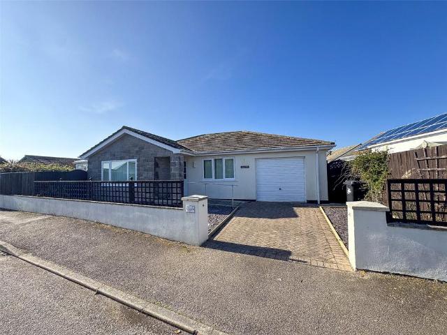 3 bedroom bungalow for sale
