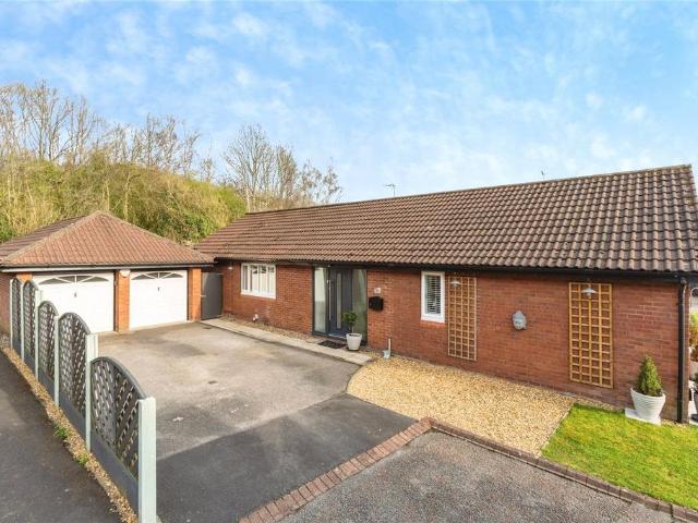 3 bedroom bungalow for sale
