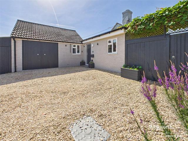 3 bedroom bungalow for sale
