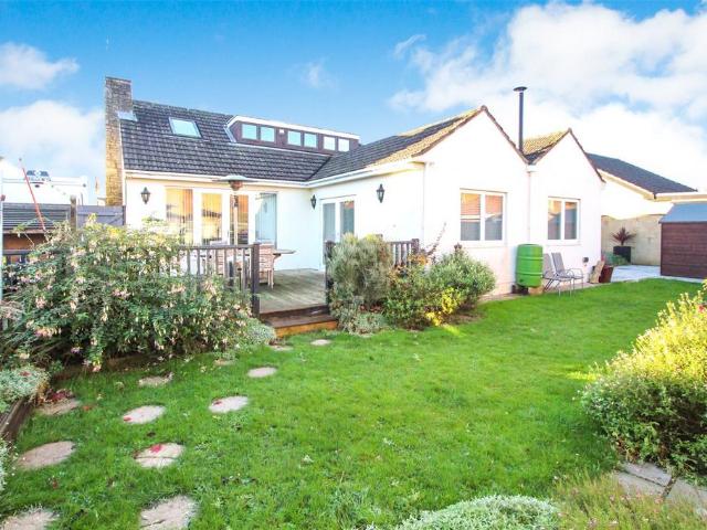 3 bedroom bungalow for sale
