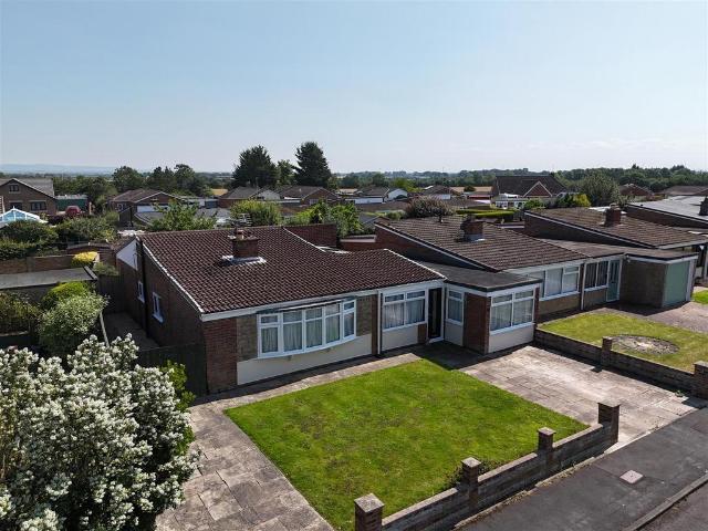 3 bedroom bungalow for sale