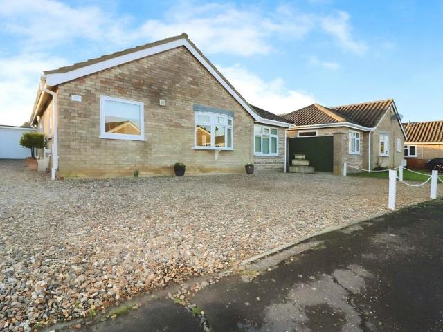 3 bedroom bungalow for sale