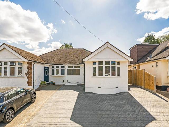 3 bedroom bungalow for sale