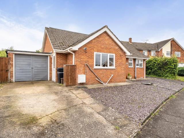 3 bedroom bungalow for sale