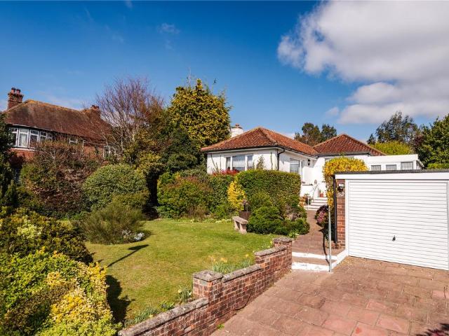 3 bedroom bungalow for sale