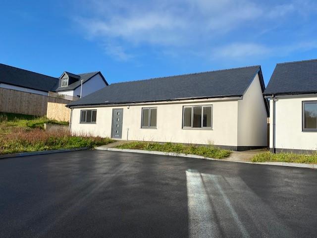 3 bedroom bungalow for sale