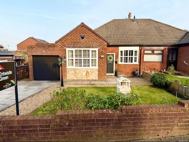 3 bedroom bungalow for sale