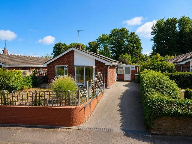 3 bedroom bungalow for sale