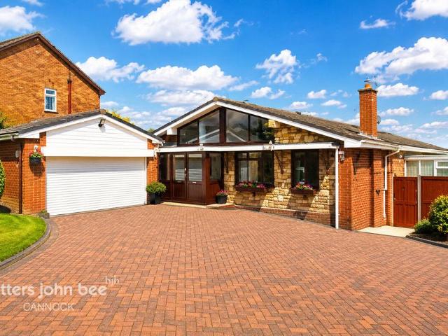 3 bedroom bungalow for sale