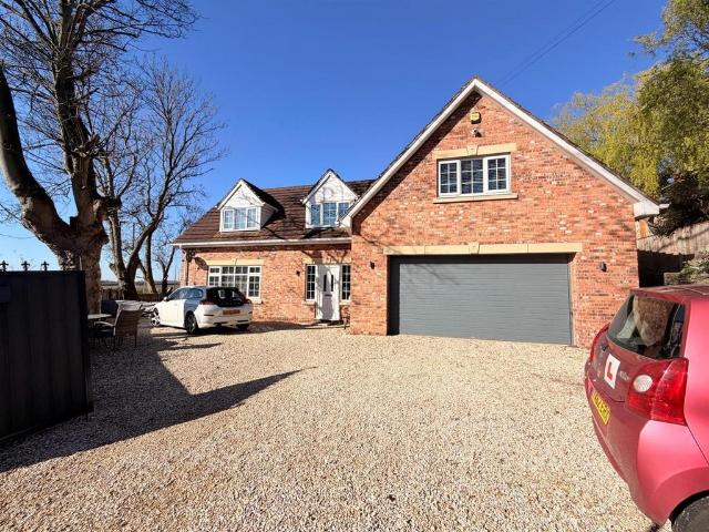 3 bedroom bungalow for sale