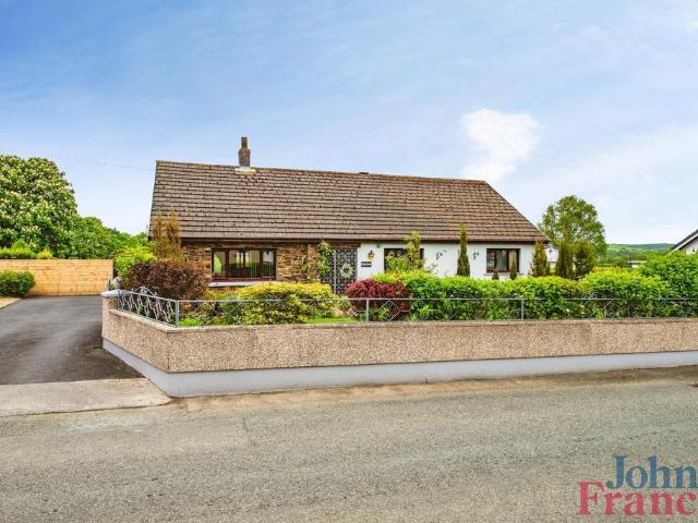 3 bedroom bungalow for sale