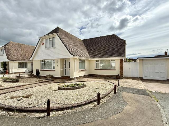 3 bedroom bungalow for sale