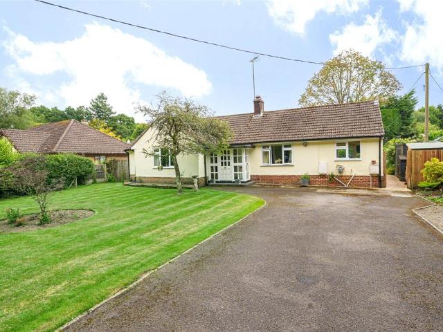 3 bedroom bungalow for sale