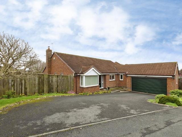 3 bedroom bungalow for sale