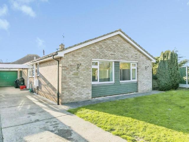 3 bedroom bungalow for sale