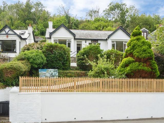 3 bedroom bungalow for sale