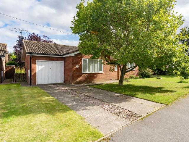 3 bedroom bungalow for sale