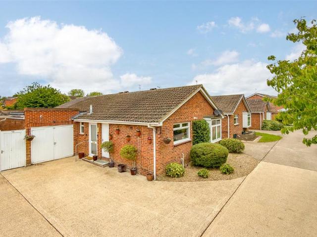 3 bedroom bungalow for sale
