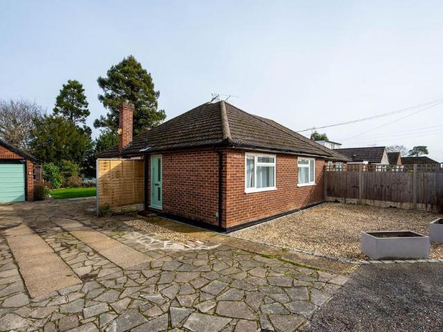 3 bedroom bungalow for sale