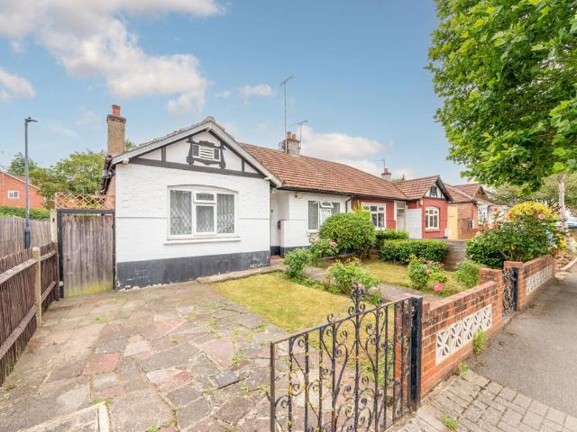3 bedroom bungalow for sale