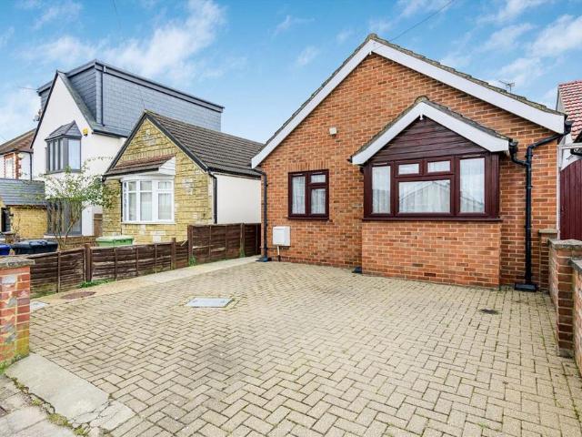 3 bedroom bungalow for sale
