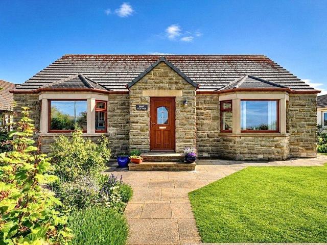3 bedroom bungalow for sale