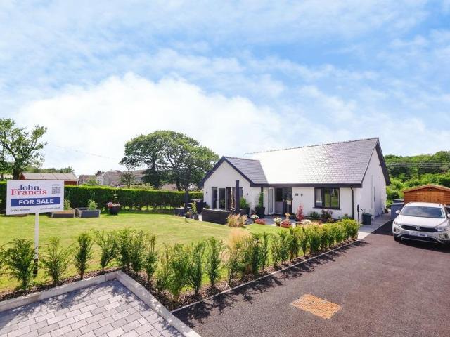 3 bedroom bungalow for sale