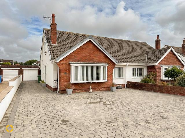 3 bedroom bungalow for sale