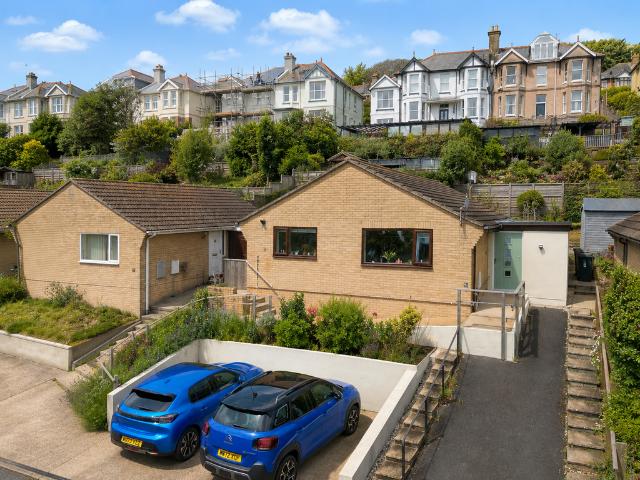 3 bedroom bungalow for sale
